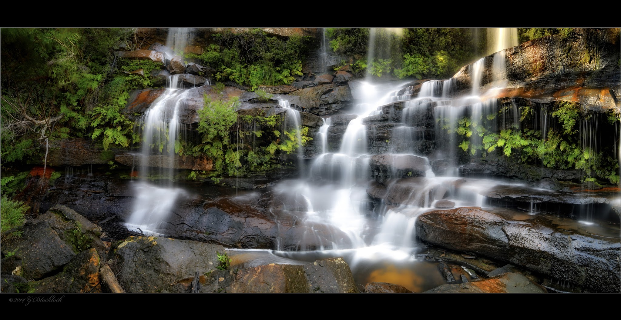 Darkes Forest Waterfall – avernus